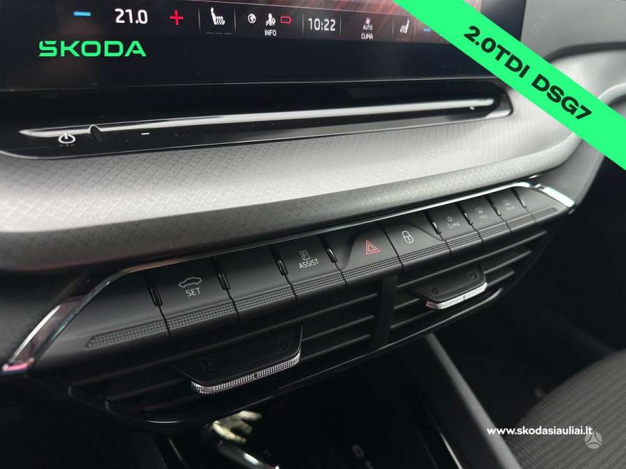White Skoda Octavia 2021 in Siauliai, with an engine capacity of 1.97 L and mileage of 210 thousand km for 12900 €, photo 30 on AUTOMOTO.COM.LV