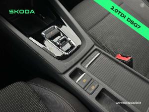 White Skoda Octavia 2021 in Siauliai, with an engine capacity of 1.97 L and mileage of 210 thousand km for 12900 €, photo 31 on AUTOMOTO.COM.LV