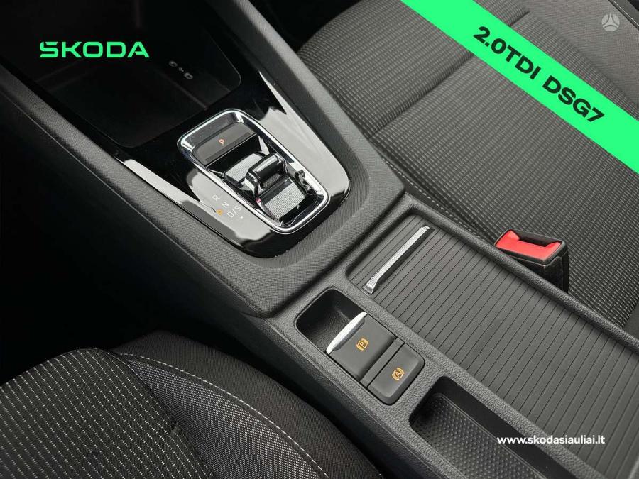 White Skoda Octavia 2021 in Siauliai, with an engine capacity of 1.97 L and mileage of 210 thousand km for 12900 €, photo 31 on AUTOMOTO.COM.LV