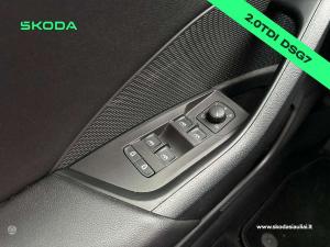 White Skoda Octavia 2021 in Siauliai, with an engine capacity of 1.97 L and mileage of 210 thousand km for 12900 €, photo 33 on AUTOMOTO.COM.LV