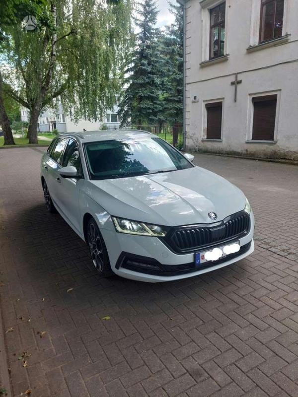 White Skoda Octavia 2021 in Jonava, with an engine capacity of 1.97 L and mileage of 220 thousand km for 12500 €, photo 1 on AUTOMOTO.COM.LV