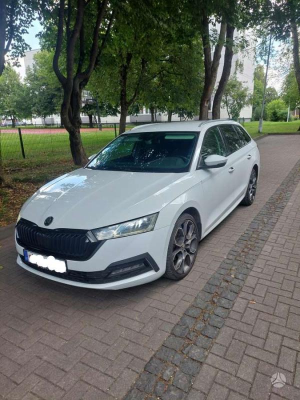 White Skoda Octavia 2021 in Jonava, with an engine capacity of 1.97 L and mileage of 220 thousand km for 12500 €, photo 3 on AUTOMOTO.COM.LV