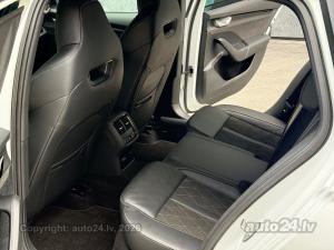 White Skoda Octavia 2021 in Tartu, with an engine capacity of 2.00 L and mileage of 195 thousand km for 19999 €, photo 26 on AUTOMOTO.COM.LV