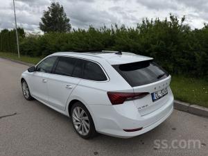 Balts Skoda Octavia 2021 Jelgava, ar dzinēja tilpumu 2.00 L un nobraukumu 221 tūkst. km par 11400 €, foto 5 vietnē AUTOMOTO.COM.LV