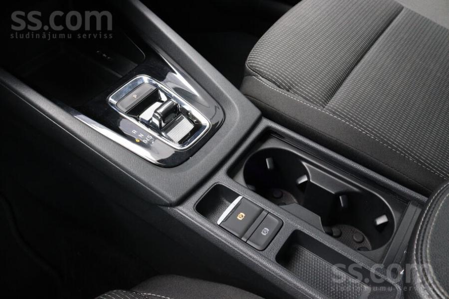 Balts Skoda Octavia 2021 Rīga, ar dzinēja tilpumu 1.50 L un nobraukumu 85 tūkst. km par 15800 €, foto 47 vietnē AUTOMOTO.COM.LV
