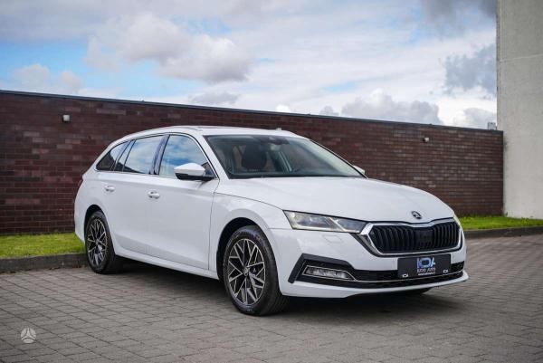 White Skoda Octavia 2021 in Marijampole, with an engine capacity of 1.97 L and mileage of 217 thousand km for 14250 €, photo 1 on AUTOMOTO.COM.LV