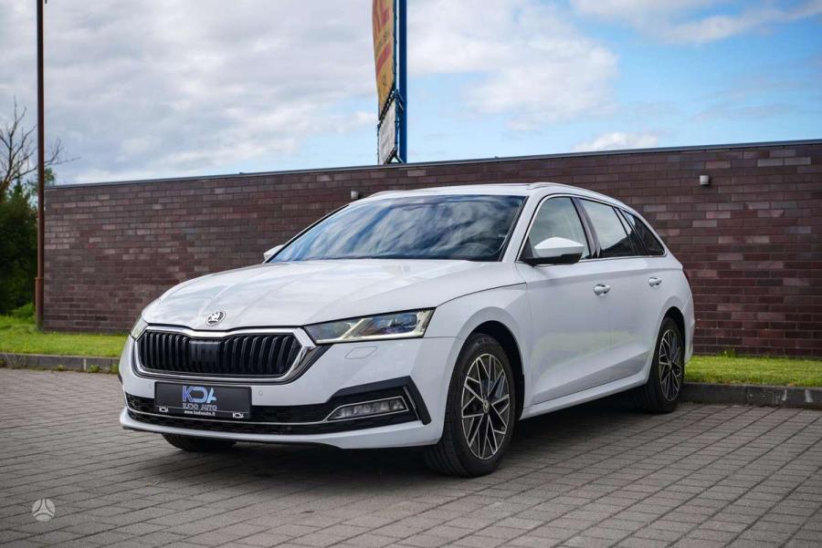 White Skoda Octavia 2021 in Marijampole, with an engine capacity of 1.97 L and mileage of 217 thousand km for 14250 €, photo 6 on AUTOMOTO.COM.LV