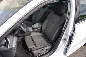 White Skoda Octavia 2021 in Marijampole, with an engine capacity of 1.97 L and mileage of 217 thousand km for 14250 €, photo 31 on AUTOMOTO.COM.LV