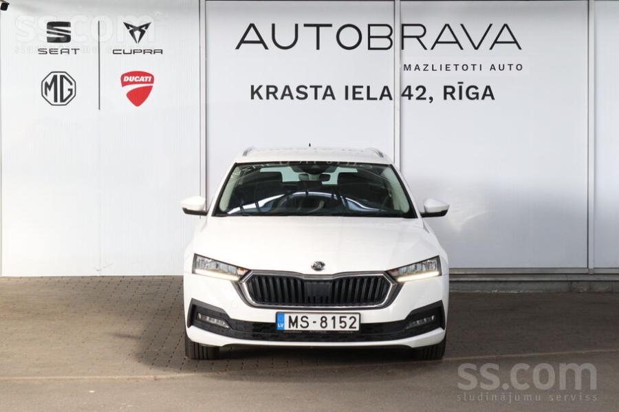 White Skoda Octavia 2021 in Riga, with an engine capacity of 1.50 L and mileage of 111 thousand km for 15490 €, photo 3 on AUTOMOTO.COM.LV