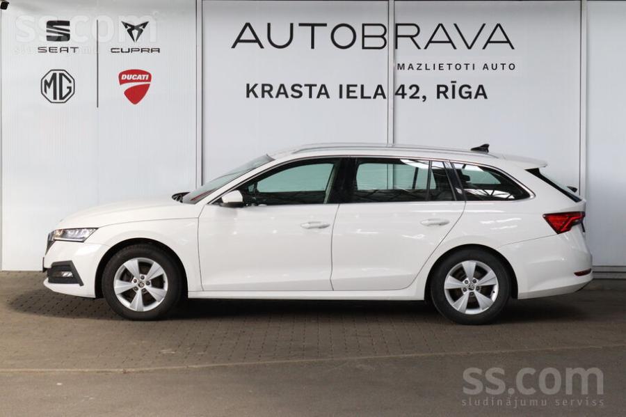 White Skoda Octavia 2021 in Riga, with an engine capacity of 1.50 L and mileage of 111 thousand km for 15490 €, photo 5 on AUTOMOTO.COM.LV