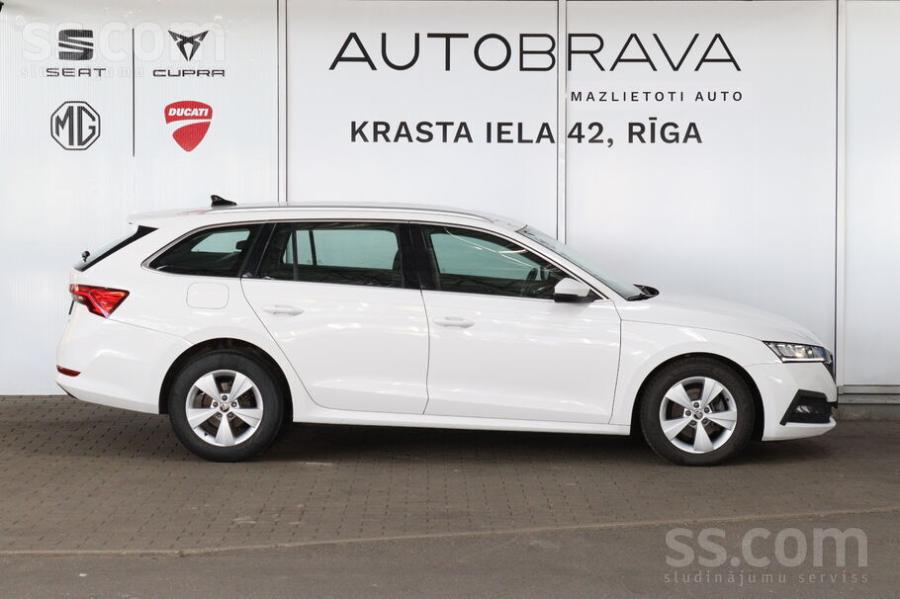 White Skoda Octavia 2021 in Riga, with an engine capacity of 1.50 L and mileage of 111 thousand km for 15490 €, photo 6 on AUTOMOTO.COM.LV