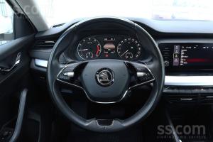 White Skoda Octavia 2021 in Riga, with an engine capacity of 1.50 L and mileage of 111 thousand km for 15490 €, photo 11 on AUTOMOTO.COM.LV