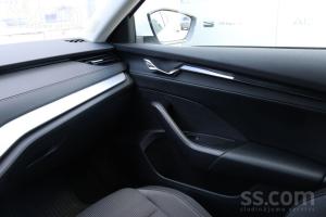 White Skoda Octavia 2021 in Riga, with an engine capacity of 1.50 L and mileage of 111 thousand km for 15490 €, photo 23 on AUTOMOTO.COM.LV