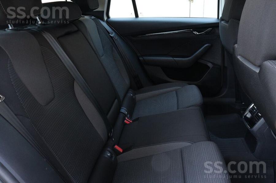 White Skoda Octavia 2021 in Riga, with an engine capacity of 1.50 L and mileage of 111 thousand km for 15490 €, photo 26 on AUTOMOTO.COM.LV
