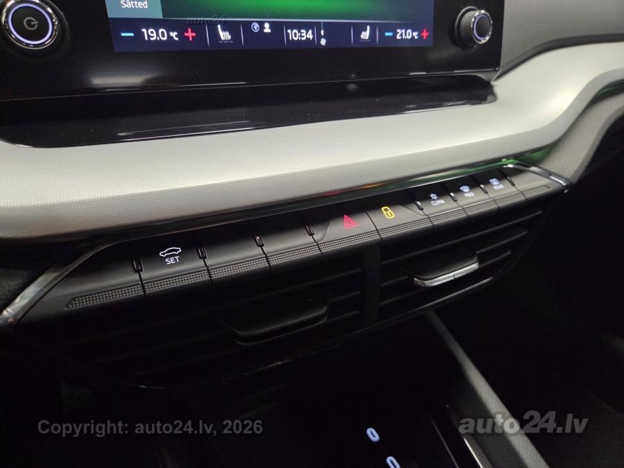 Balts Skoda Octavia 2021 Tallina, ar dzinēja tilpumu 1.50 L un nobraukumu 75 tūkst. km par 16900 €, foto 11 vietnē AUTOMOTO.COM.LV
