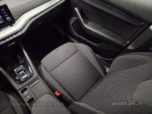 Balts Skoda Octavia 2021 Tallina, ar dzinēja tilpumu 1.50 L un nobraukumu 75 tūkst. km par 16900 €, foto 16 vietnē AUTOMOTO.COM.LV