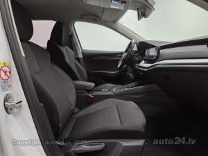 Balts Skoda Octavia 2021 Tallina, ar dzinēja tilpumu 1.50 L un nobraukumu 75 tūkst. km par 16900 €, foto 17 vietnē AUTOMOTO.COM.LV