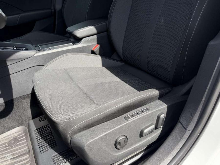 Balts Skoda Octavia 2021 Viļņa, ar dzinēja tilpumu 1.40 L un nobraukumu 114 tūkst. km par 18650 €, foto 15 vietnē AUTOMOTO.COM.LV