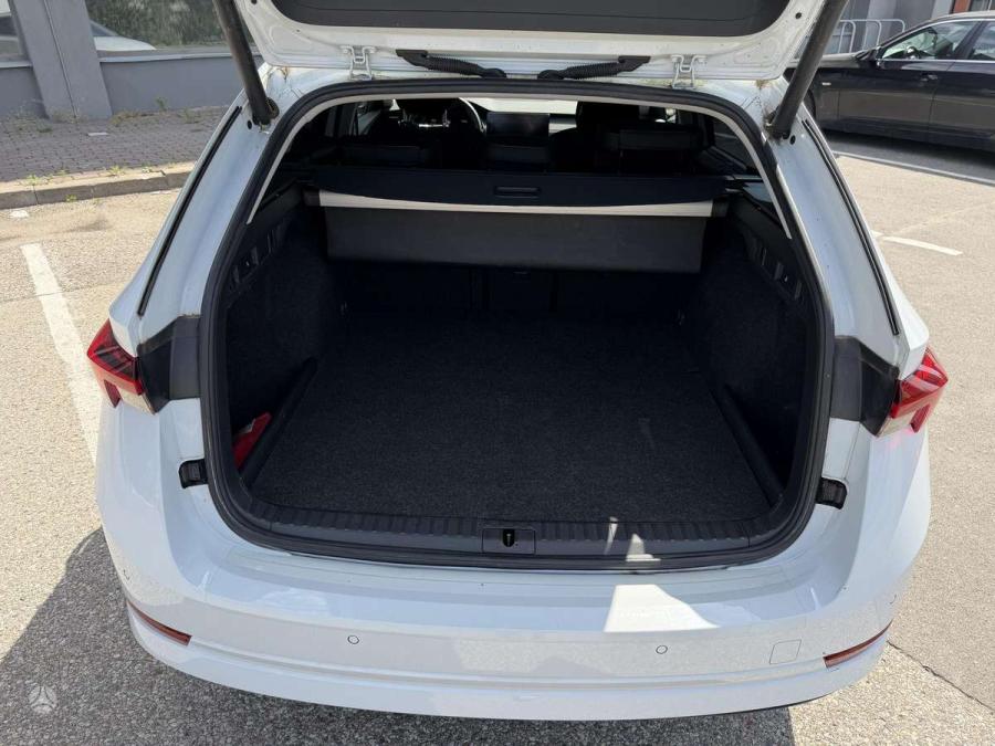 Balts Skoda Octavia 2021 Viļņa, ar dzinēja tilpumu 1.40 L un nobraukumu 114 tūkst. km par 18650 €, foto 19 vietnē AUTOMOTO.COM.LV