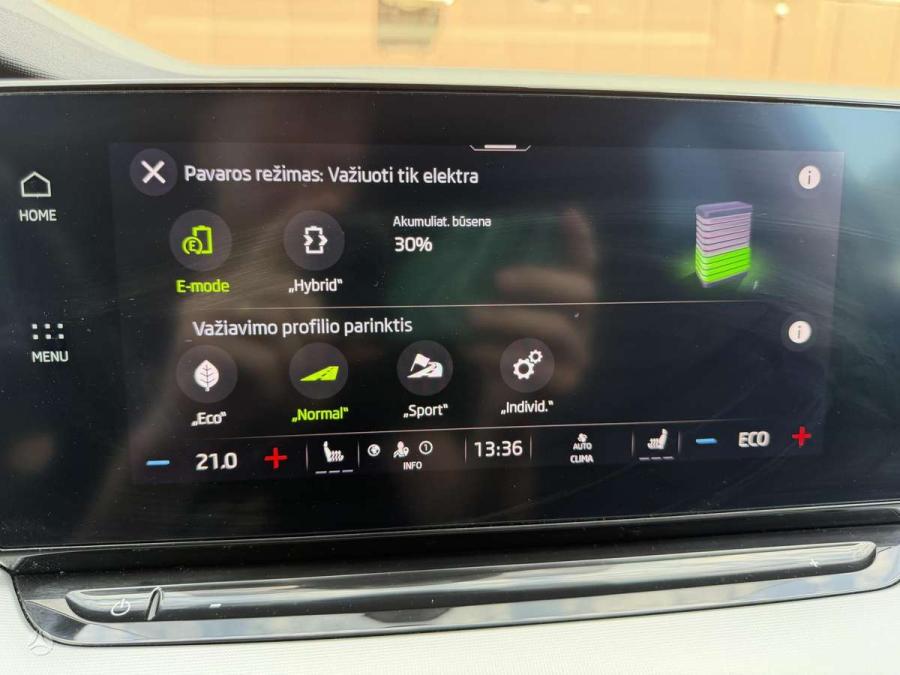 Balts Skoda Octavia 2021 Viļņa, ar dzinēja tilpumu 1.40 L un nobraukumu 114 tūkst. km par 18650 €, foto 33 vietnē AUTOMOTO.COM.LV