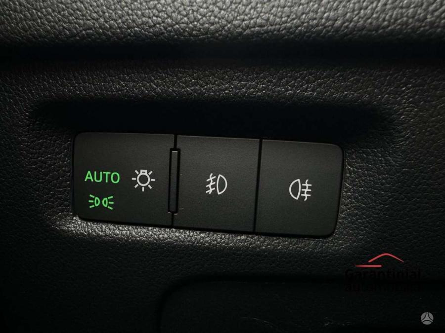 Balts Skoda Octavia 2021 Viļņa, ar dzinēja tilpumu 0.00 L un nobraukumu 149 tūkst. km par 16450 €, foto 24 vietnē AUTOMOTO.COM.LV