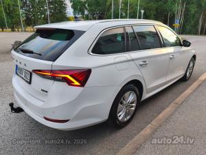 Balts Skoda Octavia 2021 Tallina, ar dzinēja tilpumu 1.50 L un nobraukumu 24 tūkst. km par 21900 €, foto 3 vietnē AUTOMOTO.COM.LV