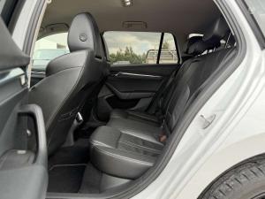 White Skoda Octavia 2021 in Siauliai, with an engine capacity of 1.97 L and mileage of 370 thousand km for 12200 €, photo 13 on AUTOMOTO.COM.LV