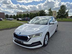 Balts Skoda Octavia 2021 Panevēža, ar dzinēja tilpumu 1.50 L un nobraukumu 230 tūkst. km par 11100 €, foto  vietnē AUTOMOTO.COM.LV