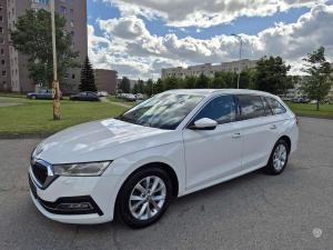 Balts Skoda Octavia 2021 Panevēža, ar dzinēja tilpumu 1.50 L un nobraukumu 230 tūkst. km par 11100 €, foto 3 vietnē AUTOMOTO.COM.LV