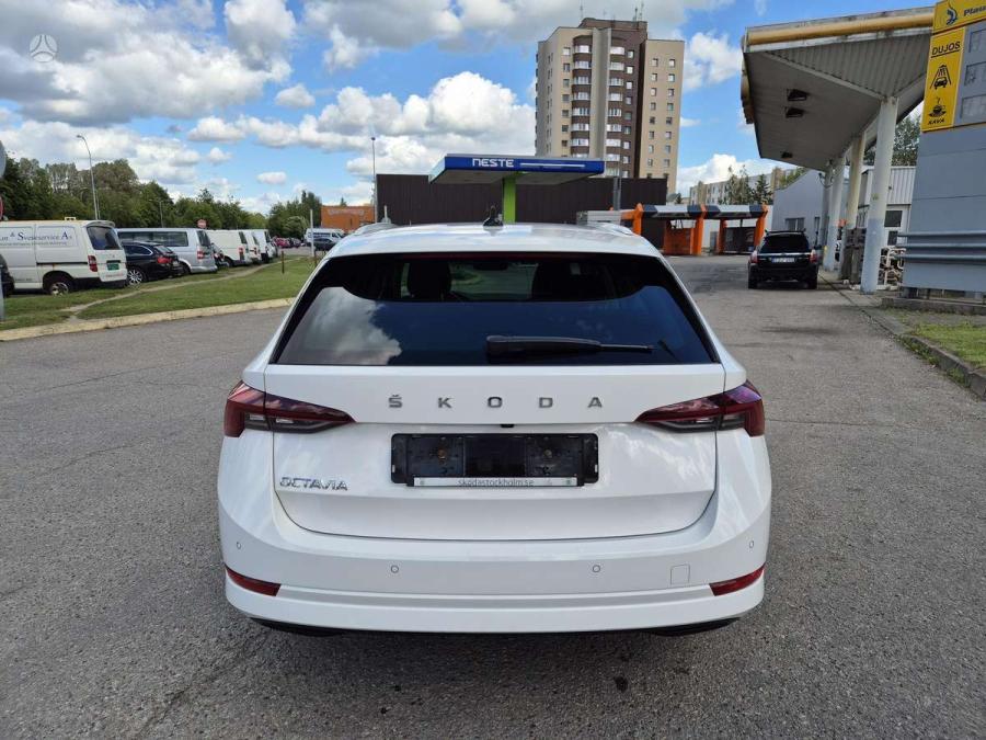 Balts Skoda Octavia 2021 Panevēža, ar dzinēja tilpumu 1.50 L un nobraukumu 230 tūkst. km par 11100 €, foto 5 vietnē AUTOMOTO.COM.LV