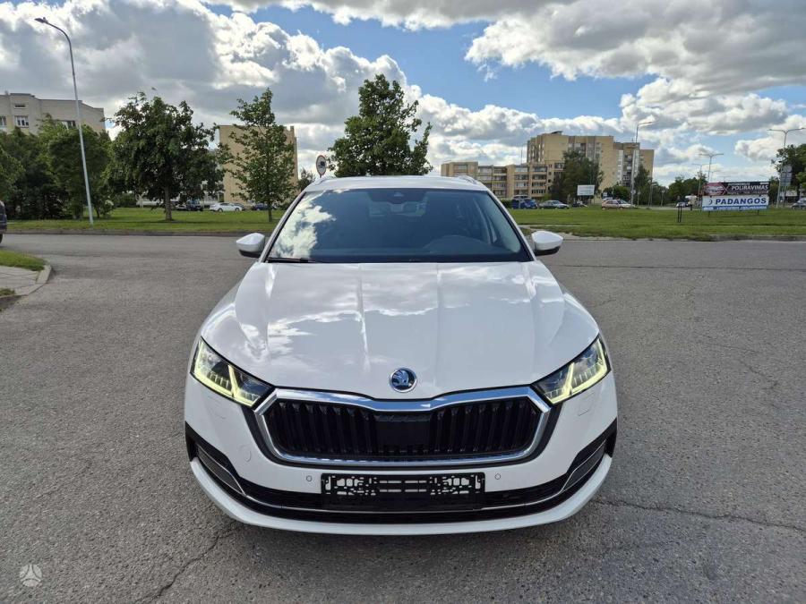 Balts Skoda Octavia 2021 Panevēža, ar dzinēja tilpumu 1.50 L un nobraukumu 230 tūkst. km par 11100 €, foto 8 vietnē AUTOMOTO.COM.LV
