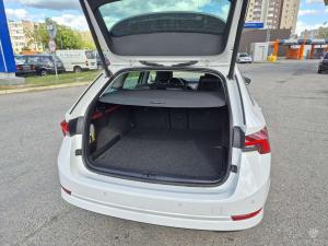 Balts Skoda Octavia 2021 Panevēža, ar dzinēja tilpumu 1.50 L un nobraukumu 230 tūkst. km par 11100 €, foto 30 vietnē AUTOMOTO.COM.LV