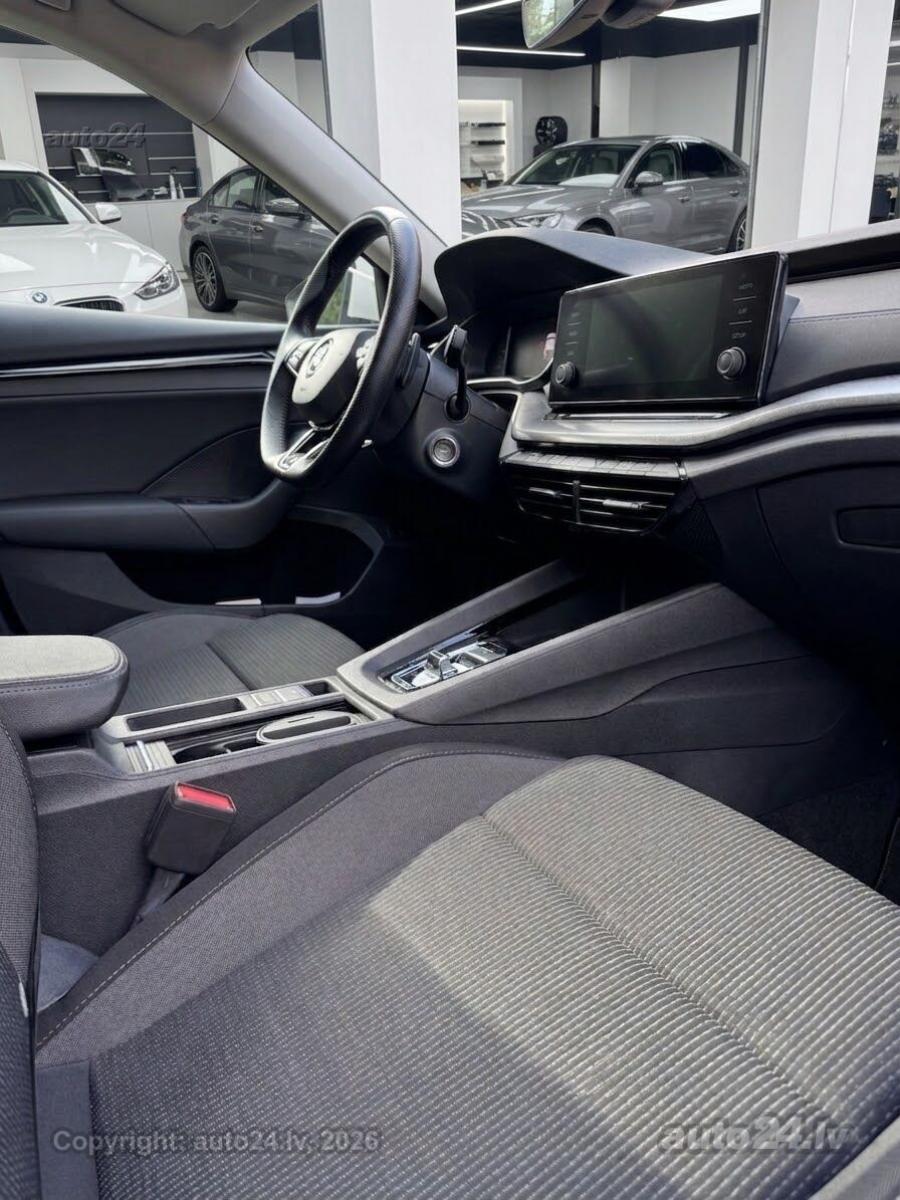 White Skoda Octavia 2021 in Tallinn, with an engine capacity of 1.50 L and mileage of 63 thousand km for 18500 €, photo 10 on AUTOMOTO.COM.LV