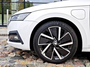 Balts Skoda Octavia 2021 Rīga, ar dzinēja tilpumu 1.40 L un nobraukumu 138 tūkst. km par 17777 €, foto 10 vietnē AUTOMOTO.COM.LV
