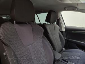 Белый Шкода Октавия 2021 в Таллин, объемом двигателя 1.50 л и пробегом 89 тыс. км за 19900 €, фото 19 на AUTOMOTO.COM.LV