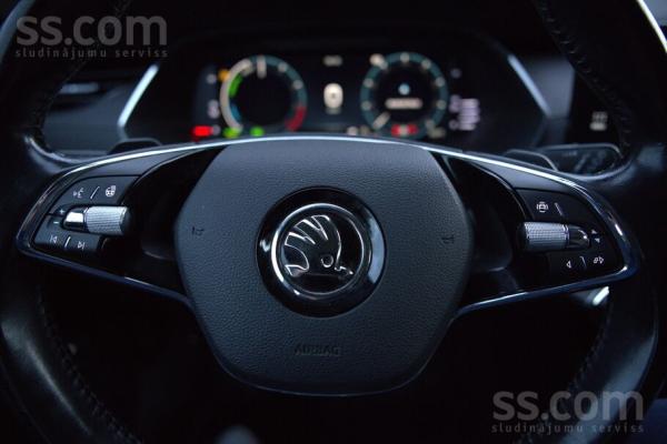 Balts Skoda Octavia 2021 Rīga, ar dzinēja tilpumu 1.40 L un nobraukumu 269 tūkst. km par 15000 €, foto 6 vietnē AUTOMOTO.COM.LV