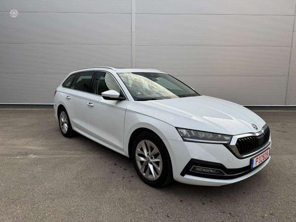 White Skoda Octavia 2021 in Vilnius, with an engine capacity of 1.97 L and mileage of 257 thousand km for 13300 €, photo 3 on AUTOMOTO.COM.LV