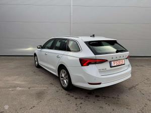 White Skoda Octavia 2021 in Vilnius, with an engine capacity of 1.97 L and mileage of 257 thousand km for 13300 €, photo 5 on AUTOMOTO.COM.LV