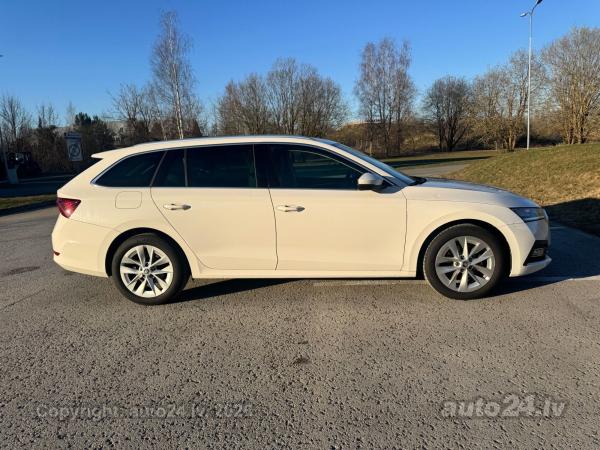 White Skoda Octavia 2022 in Tallinn, with an engine capacity of 1.50 L and mileage of 94 thousand km for 18900 €, photo 8 on AUTOMOTO.COM.LV