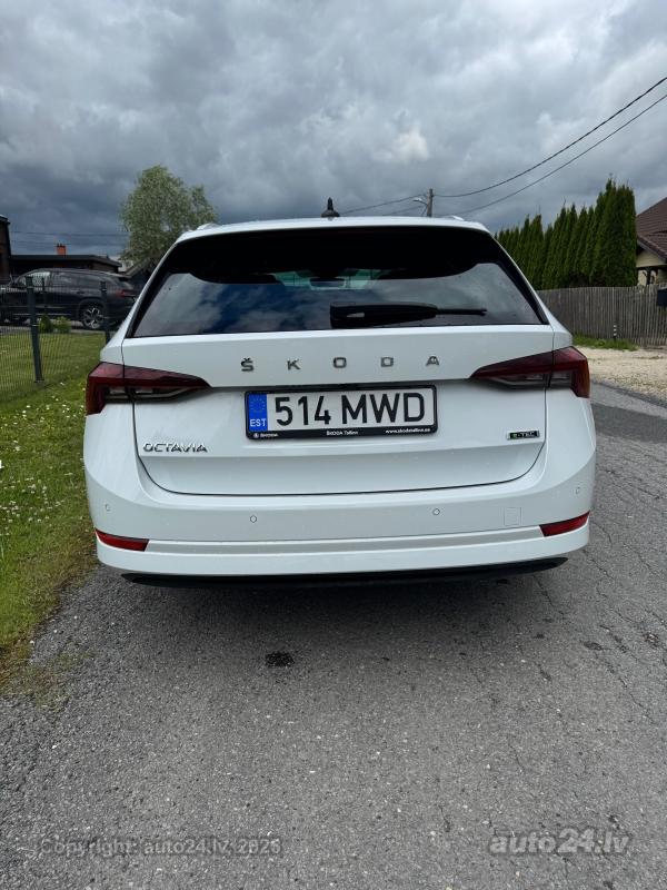 Balts Skoda Octavia 2022 Tallina, ar dzinēja tilpumu 1.50 L un nobraukumu 100 tūkst. km par 19999 €, foto 4 vietnē AUTOMOTO.COM.LV