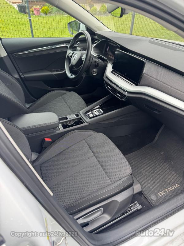 Balts Skoda Octavia 2022 Tallina, ar dzinēja tilpumu 1.50 L un nobraukumu 100 tūkst. km par 19999 €, foto 7 vietnē AUTOMOTO.COM.LV