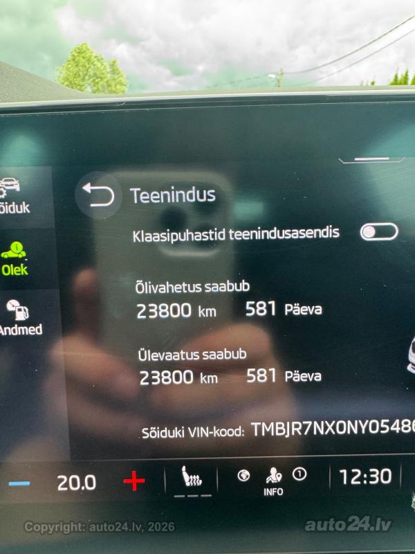Balts Skoda Octavia 2022 Tallina, ar dzinēja tilpumu 1.50 L un nobraukumu 100 tūkst. km par 19999 €, foto 10 vietnē AUTOMOTO.COM.LV