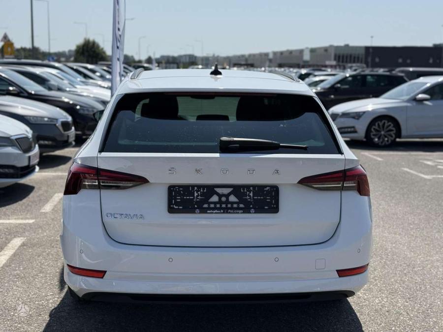 Balts Skoda Octavia 2022 Viļņa, ar dzinēja tilpumu 2.00 L un nobraukumu 178 tūkst. km par 13500 €, foto 6 vietnē AUTOMOTO.COM.LV