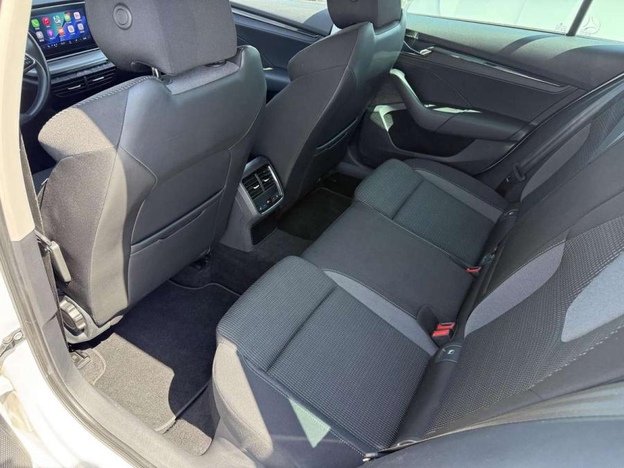 Balts Skoda Octavia 2022 Viļņa, ar dzinēja tilpumu 2.00 L un nobraukumu 178 tūkst. km par 13500 €, foto 14 vietnē AUTOMOTO.COM.LV