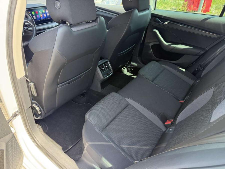 Balts Skoda Octavia 2022 Viļņa, ar dzinēja tilpumu 2.00 L un nobraukumu 178 tūkst. km par 13500 €, foto 17 vietnē AUTOMOTO.COM.LV
