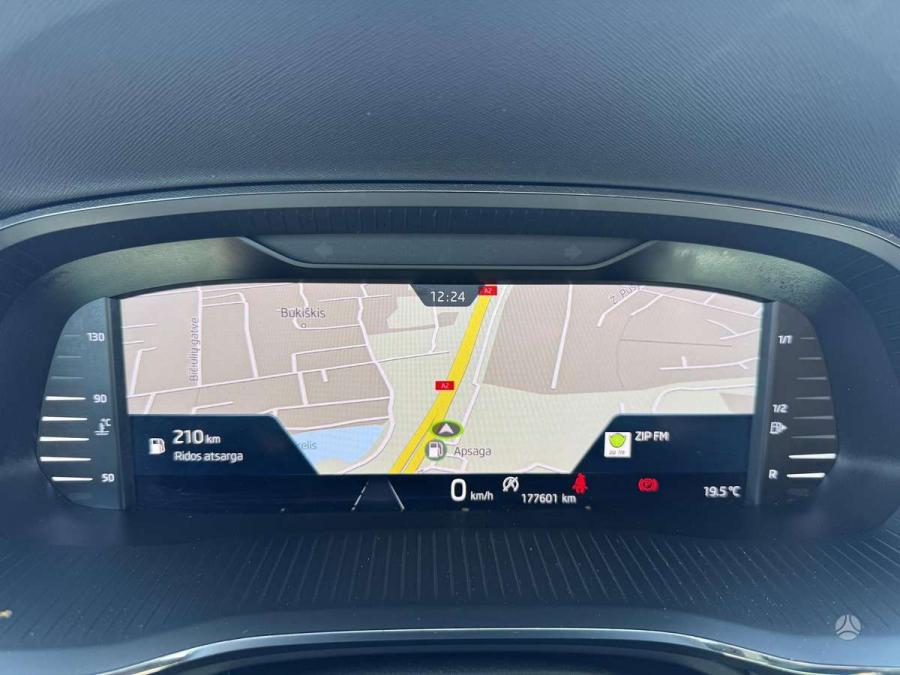 Balts Skoda Octavia 2022 Viļņa, ar dzinēja tilpumu 2.00 L un nobraukumu 178 tūkst. km par 13500 €, foto 29 vietnē AUTOMOTO.COM.LV