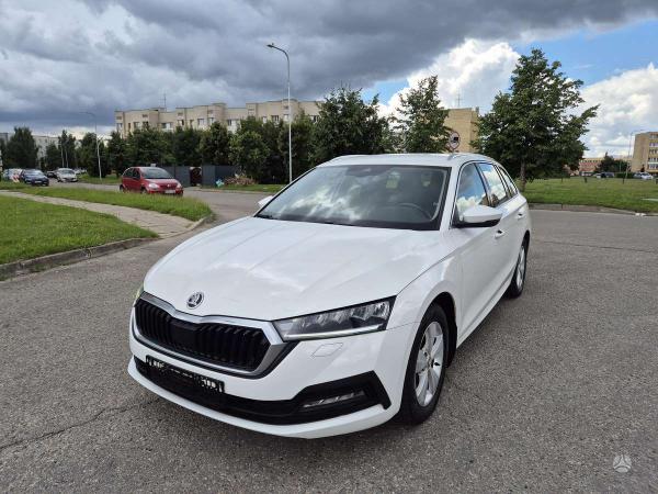 Balts Skoda Octavia 2022 Panevēža, ar dzinēja tilpumu 1.50 L un nobraukumu 290 tūkst. km par 9600 €, foto 1 vietnē AUTOMOTO.COM.LV