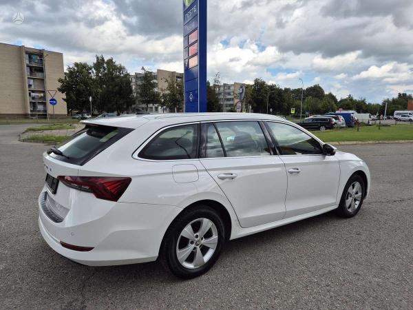 Balts Skoda Octavia 2022 Panevēža, ar dzinēja tilpumu 1.50 L un nobraukumu 290 tūkst. km par 9600 €, foto 5 vietnē AUTOMOTO.COM.LV