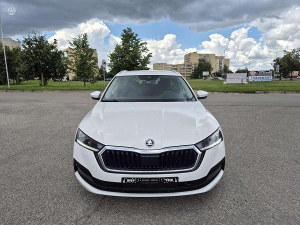 Balts Skoda Octavia 2022 Panevēža, ar dzinēja tilpumu 1.50 L un nobraukumu 290 tūkst. km par 9600 €, foto 7 vietnē AUTOMOTO.COM.LV
