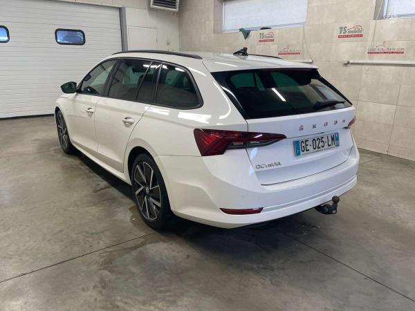 Balts Skoda Octavia 2022 Marijampole, ar dzinēja tilpumu 1.50 L un nobraukumu 157 tūkst. km par 14399 €, foto 6 vietnē AUTOMOTO.COM.LV
